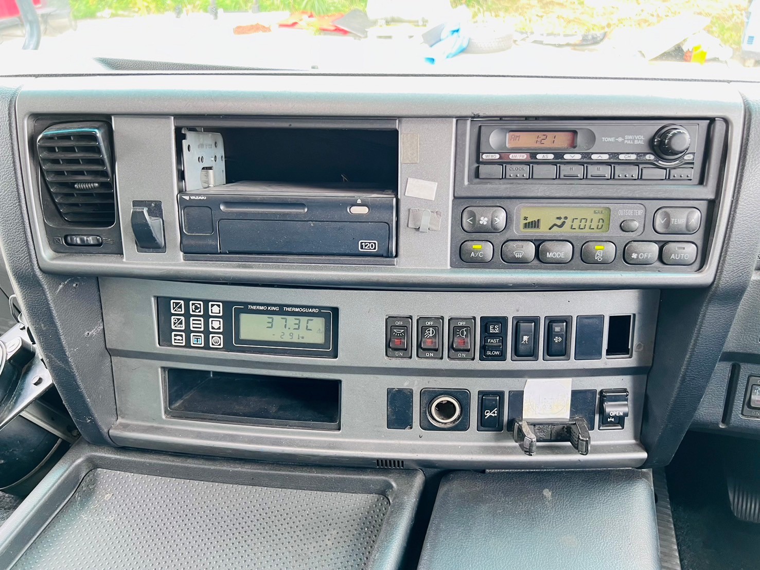 LINE_ALBUM_20240615_240615_5 | 中古トラック販売のトラックコム中古トラック販売