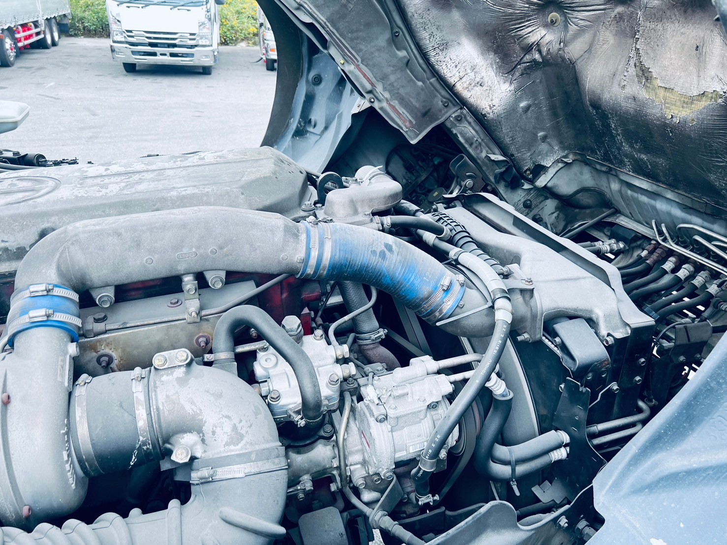 LINE_ALBUM_20241019_241019_11 | 中古トラック販売のトラックコム中古トラック販売