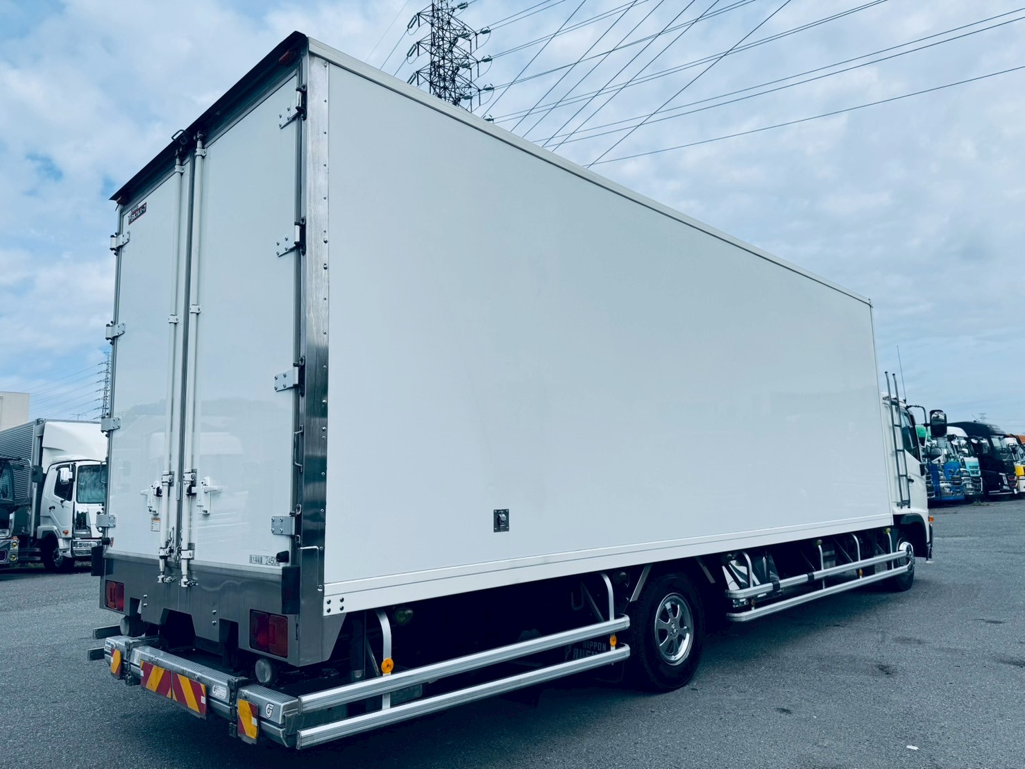 LINE_ALBUM_20250527 _1_250527_30 | 中古トラック販売のトラックコム中古トラック販売