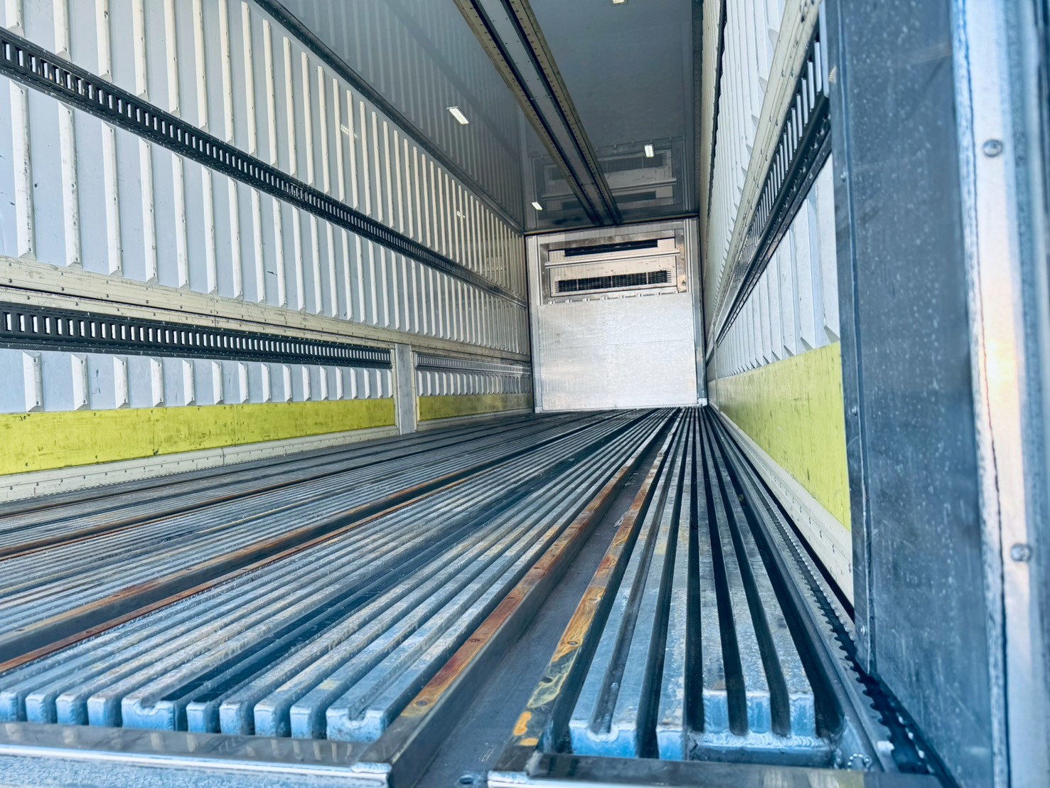 LINE_ALBUM_20250822_250822_30 | 中古トラック販売のトラックコム中古トラック販売